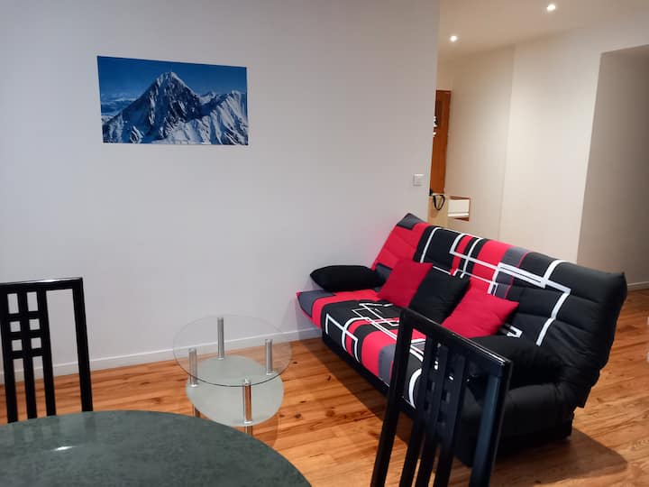 Appartement En Centre-ville - Lourdes