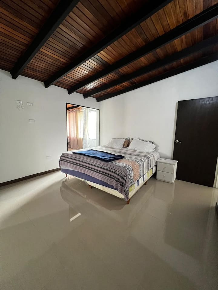 Cabudare Suite Amplia Y Cómoda - Venezuela