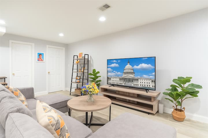 King Bed|prime Downtown Location|new Renovation - Howard University, Washington