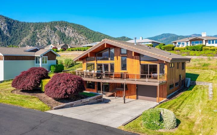 Sunrise Chalet At Lake Chelan - Manson, WA