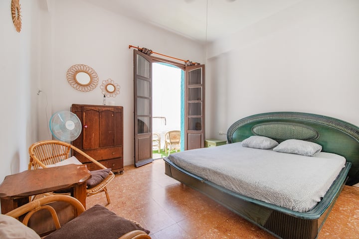 Habitación Doble , Con Balcón, Baño Compartido # 2 - Moraira