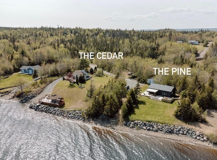 2 Side By Side Waterfront Cottages / Hot Tub+sauna - Cape Breton Island