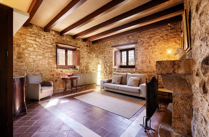 Maison Du S.xvii Dans Un Environnement Rural - 布拉瓦海岸
