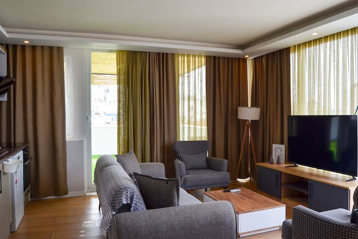 Deluxe Suite With Sea View & Terrace - Bodrum