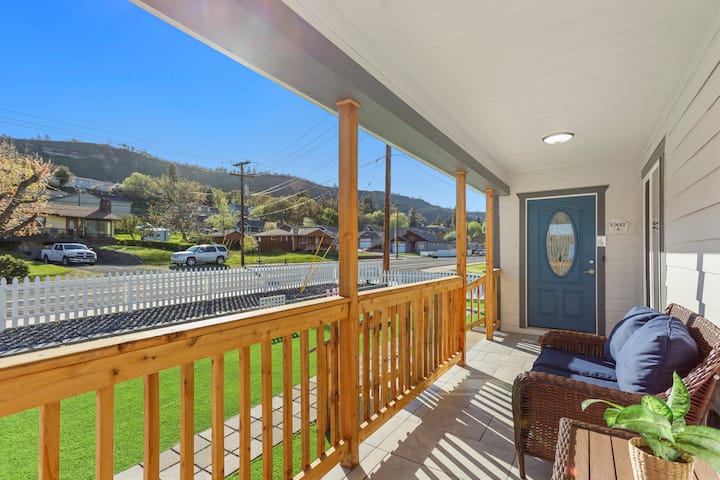 Amber Nook - The Dalles, OR