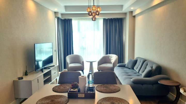 Elegant Residence With Heated Pool And Spa S8 - Lara Beach