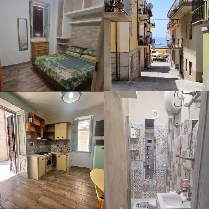 Civico 44 A 150 Metri Dal Mare Bova Marina Centro - Bova Marina