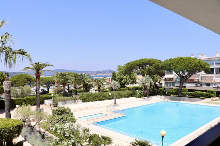 Apt. Vue Mer Et Piscine, Accès Village à Pied - Saint-Tropez