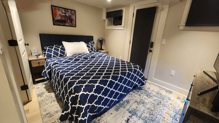 Historic Rowhouse Basement Suite - Washington, D.C.