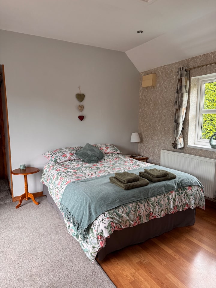 The Annexe, Bramble Cottage - Amroth