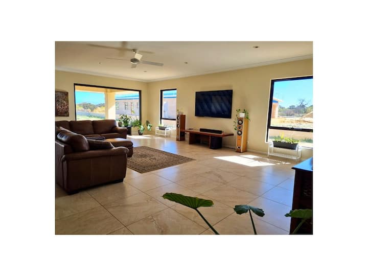 Blue Room - Geraldton