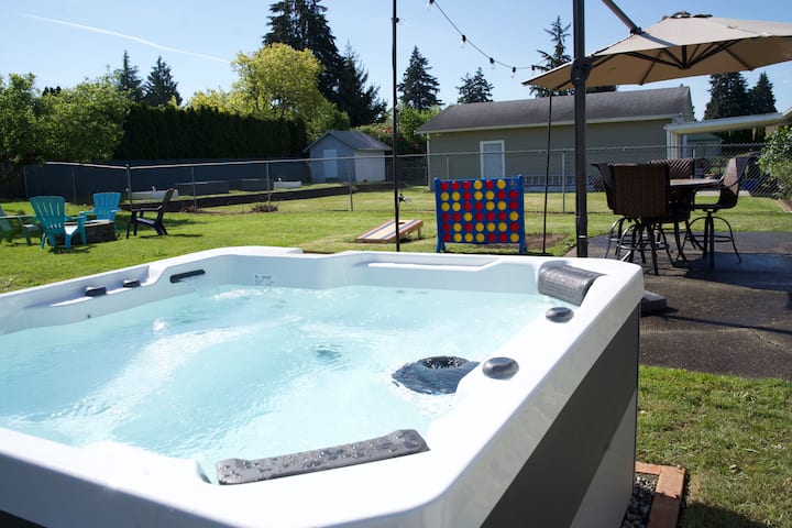 Country Comfort City Living - Tacoma, WA