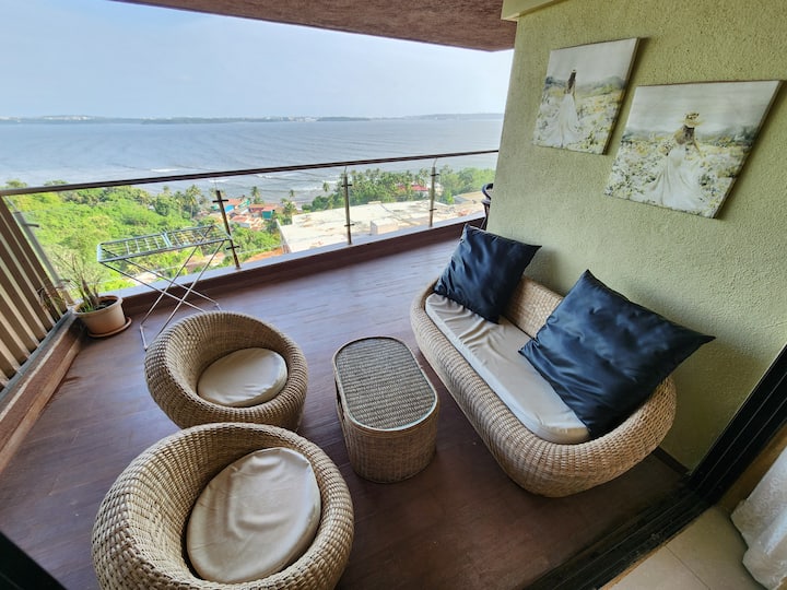 Serene 2bhk Seafacing Apt In Panjim - 고아