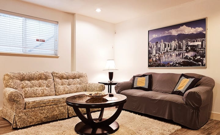 Epic Guest Suite In Newton - Surrey