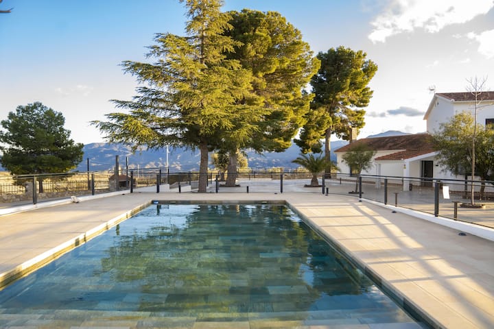 El Cortijo De La Finca El Espilo En Lúcar -Almería - El Valle