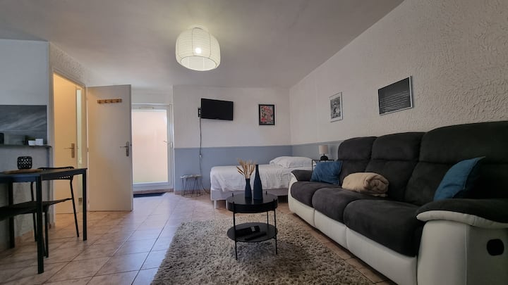 "Léa" Rdc Centre-ville Rénové Cocon Cosy Parking ! - Charleville-Mézières