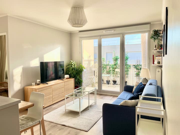 Urban Nest – Paris/cdg - Parking & Confort - Livry-Gargan