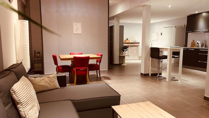Ruime Studio In Deurne - Antwerp
