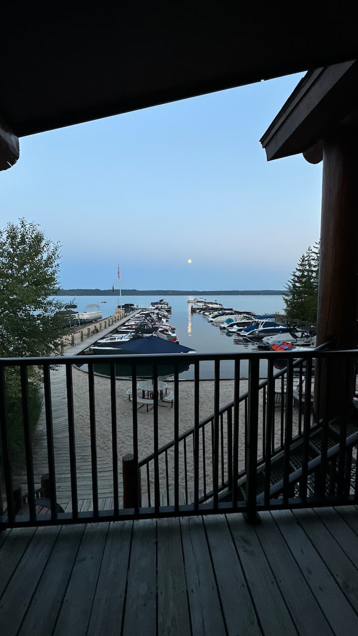 Suite #3 - North Manitou - Glen Arbor, MI