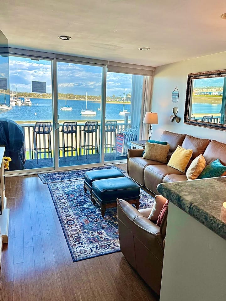 Bayside Serenity Beach House - San Diego, CA