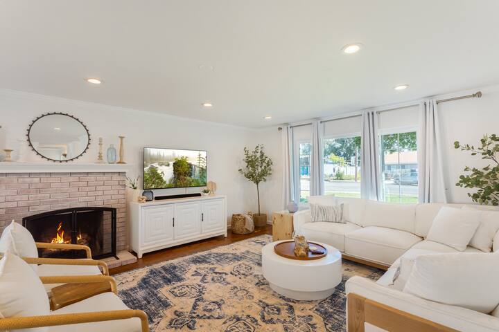 Coastal Charm Getaway! - Santee, CA