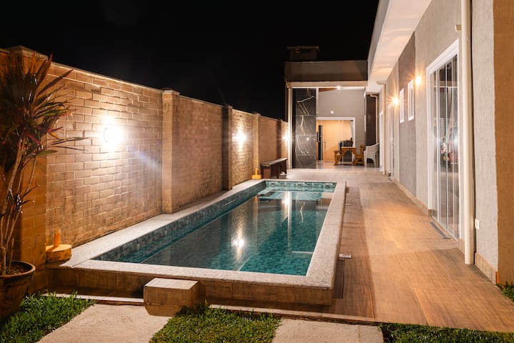!Casa Moderna Com 3 Suítes, Piscina E Espaço Home - Guaratuba