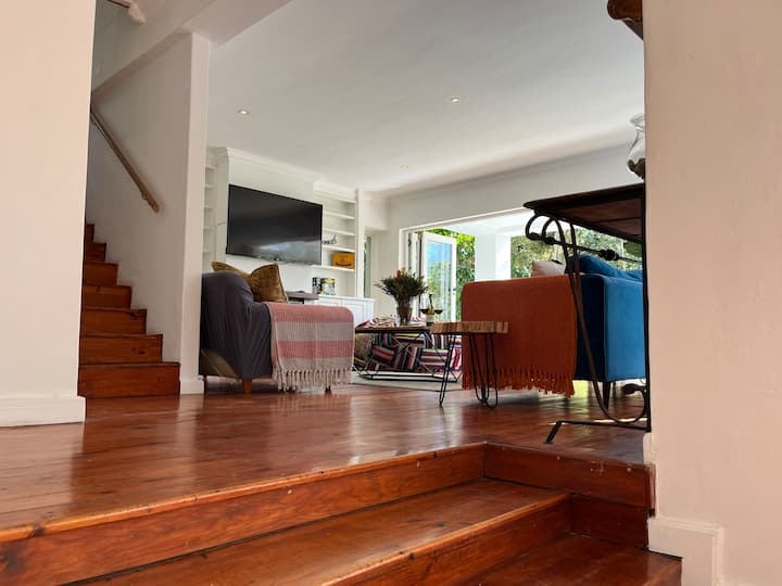 Baha Sanctuary House - 3 Bedroom House With Pool - Plettenberg Bay