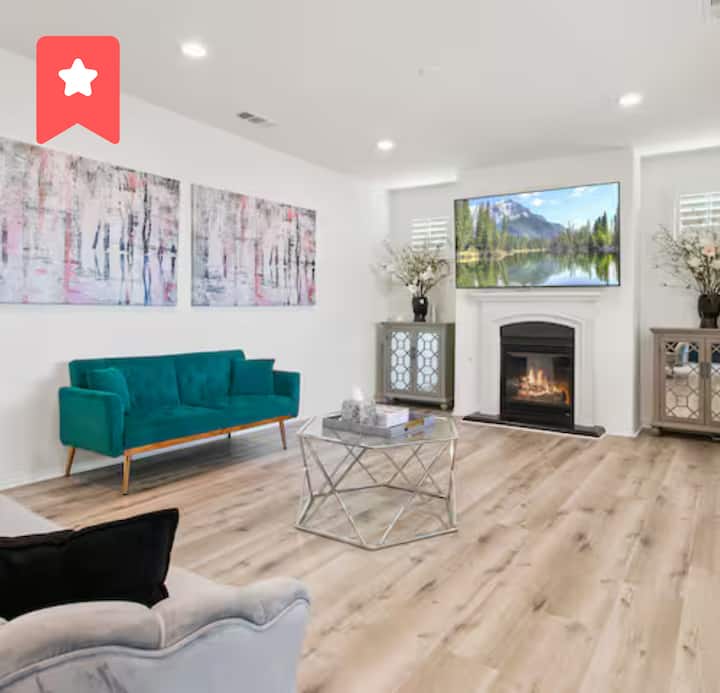 Luxurious Haven On Curry Pl E# 41793 - Fontana, CA