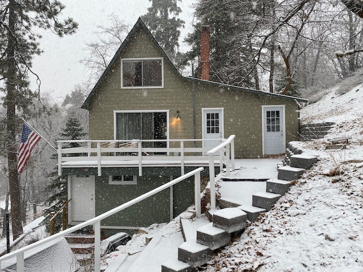Historic Cabin Green Valley Lake - Green Valley Lake, CA
