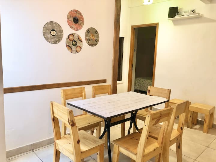 Con 3 Dormitorios 2 Baños Y Patio, Cerca Palermo - Buenos Aires