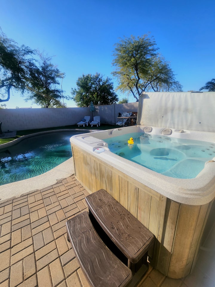 Pool Table ~ Swimming ~ Foosball & More! - Avondale, AZ