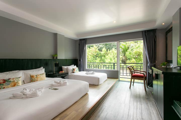 Triple Room Bathroom + Breakfast - Ko Samui