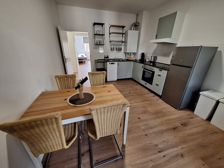 Apt.4:equipped Balcony, 2 Bedrooms, Up To 4 People - Hagen