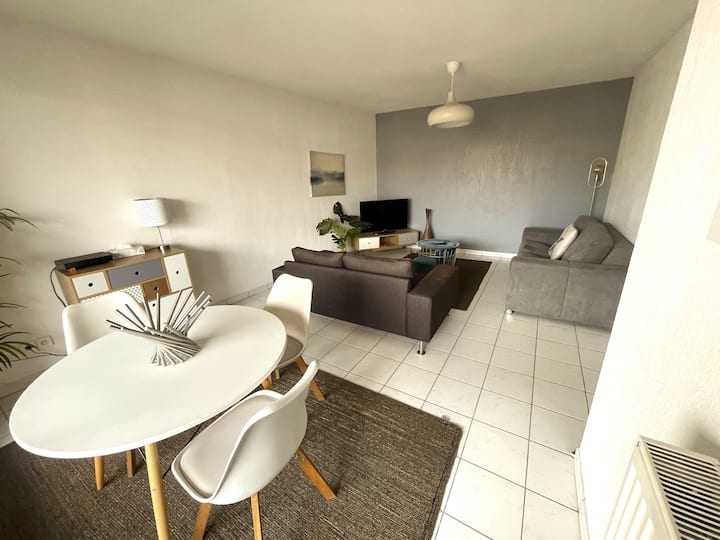 Spacieux 69 M² • Calme • Parking • Tram à 1 Min - Montpellier