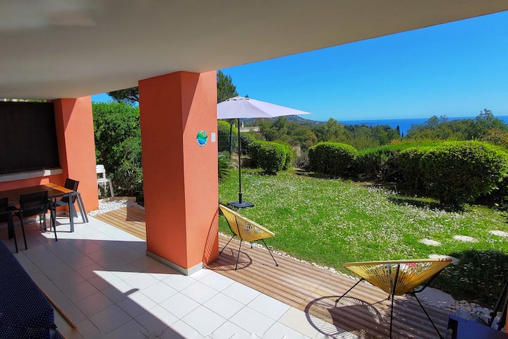 Green & Blue - Cap Esterel 
A/c, Vue Mer Et Jardin - Agay