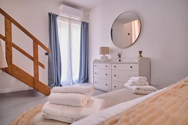 Savadè Relax In Centro Storico - Чефалу