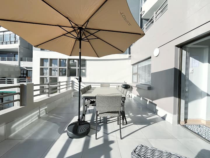 Coastal Hospitality - De Valle 24 - Mossel Bay