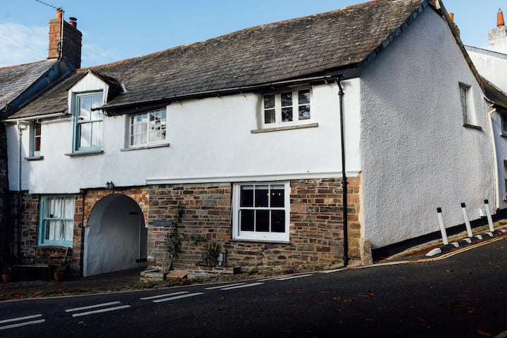 Upper Ring O Bells X6per Wkd - Bude