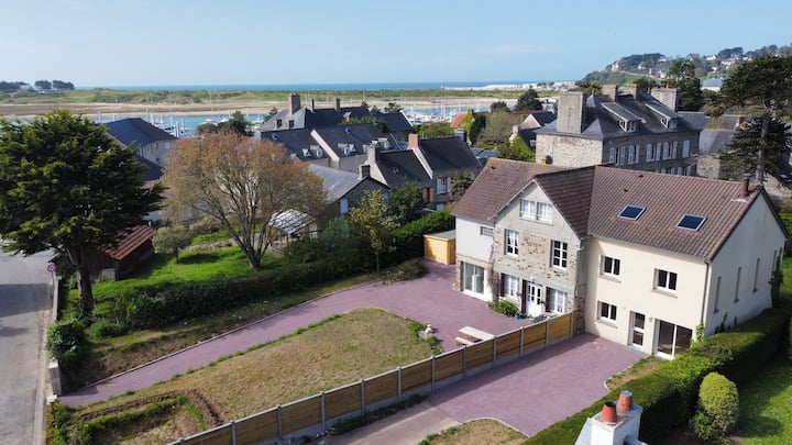 Le Logis Du Port - Barneville-Carteret