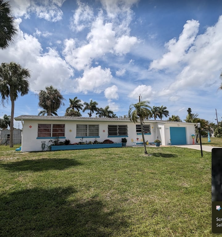 Shell Point Village Vacation Rentals & Homes - Punta Rassa, FL | Airbnb