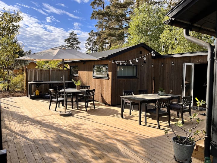 Nyrenoverad Stuga I Mellbystrand - Laholm