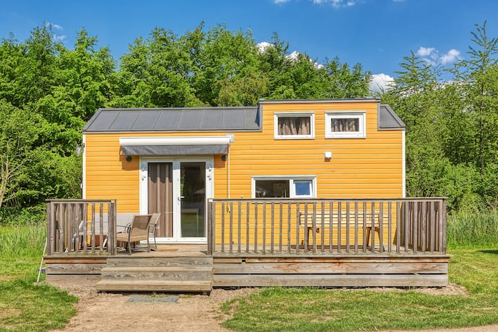Gele Tiny House - Zeewolde