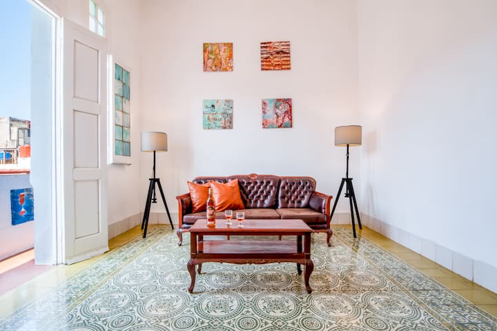 Herminia | 5 Min Old Havana & Malecon | 3bdr |Wifi - La Havane