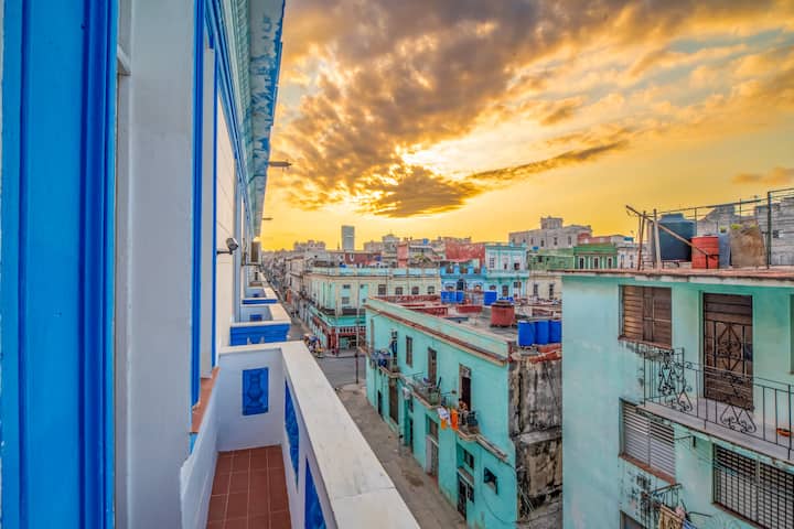 Herminia | 5 Min Old Havana | Top Location | Views - Cuba
