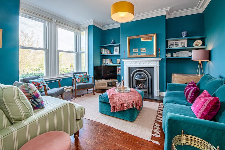Character Property In Conwy - Conwy
