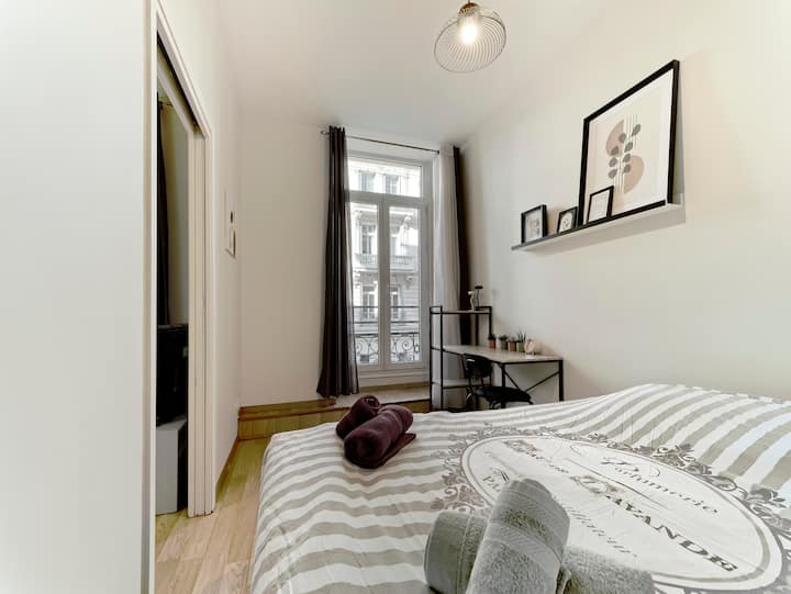 Cosy & Hyper Central - Wifi - Air Conditioner - Nice
