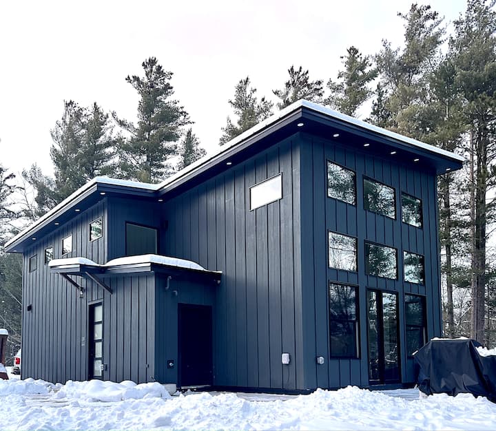 New Bridge House - Wilmington, NY