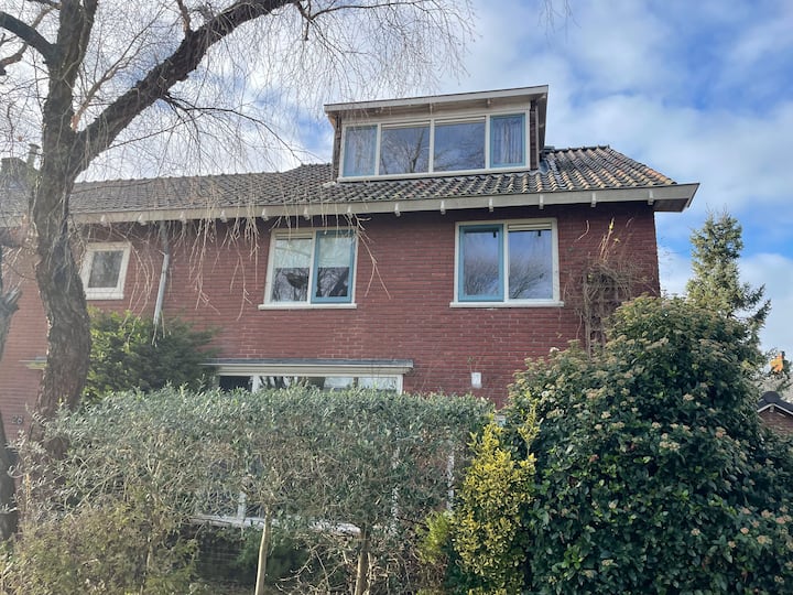 Stylish Family Home 10 Min To The Beach - Haarlem
