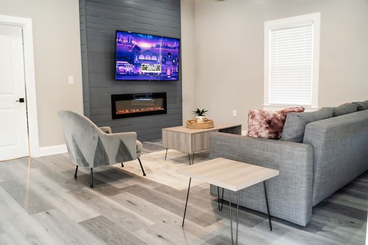 3br Retreat Near Stone Mountain Park - Snellville, GA