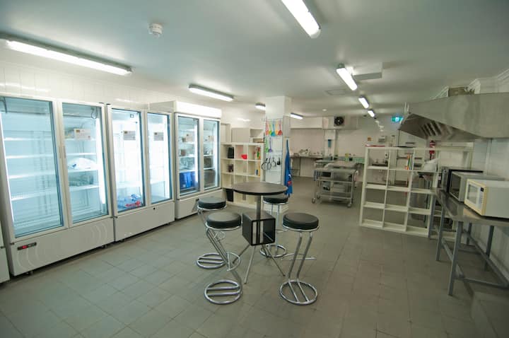 2 Bed Bunk Private Room - Perth